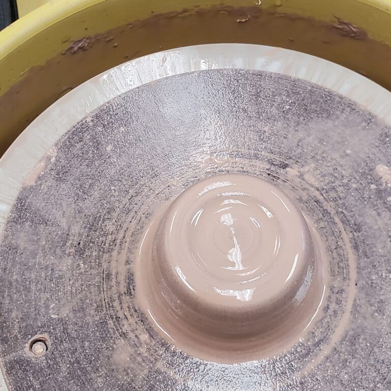 Beginning Pottery - What To Expect At Your First Pottery Class - The ...